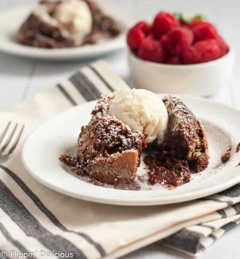 Flourless Molten Chocolate Lava Cake {Gluten Free} - Flippin' Delicious